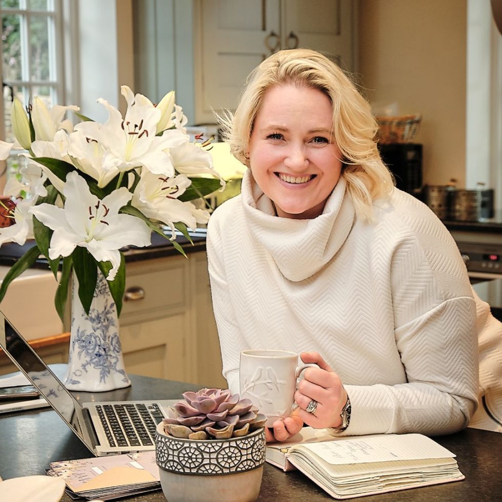 Helen Noble - Celebrant of Surrey - Weddings - Namings - Celebrations